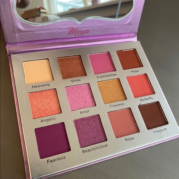 glamlite | Makeup | Glamlite Cosmetics Miracle Palette | Poshmark